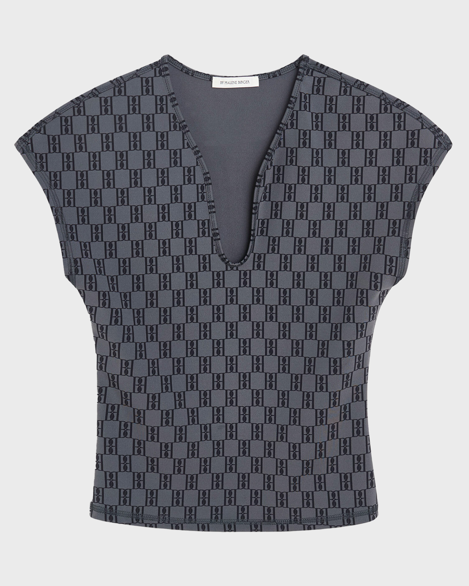 By Malene Birger Topp Venazia Athletic | WAKAKUU