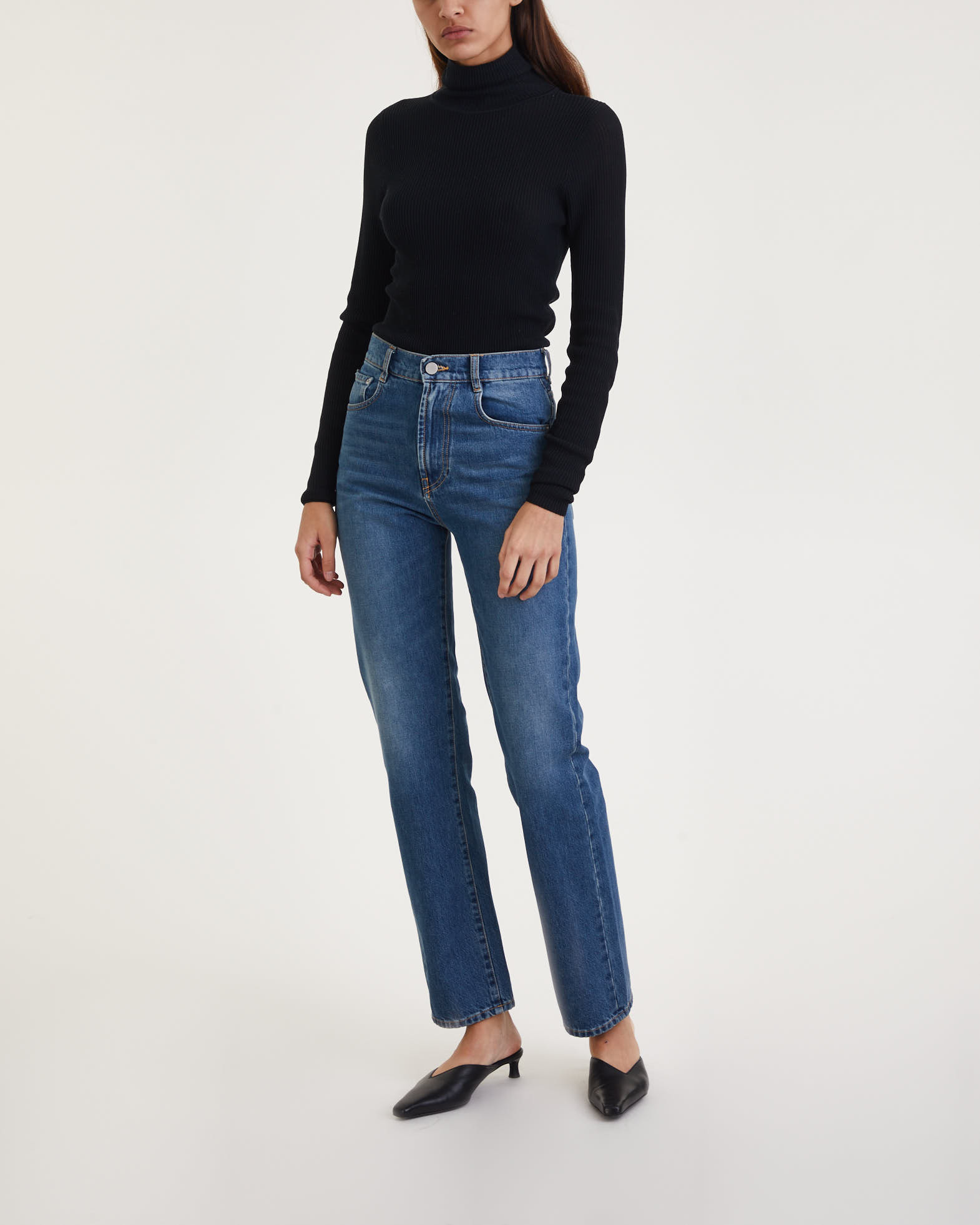By Malene Birger Ronella turtleneck | WAKAKUU