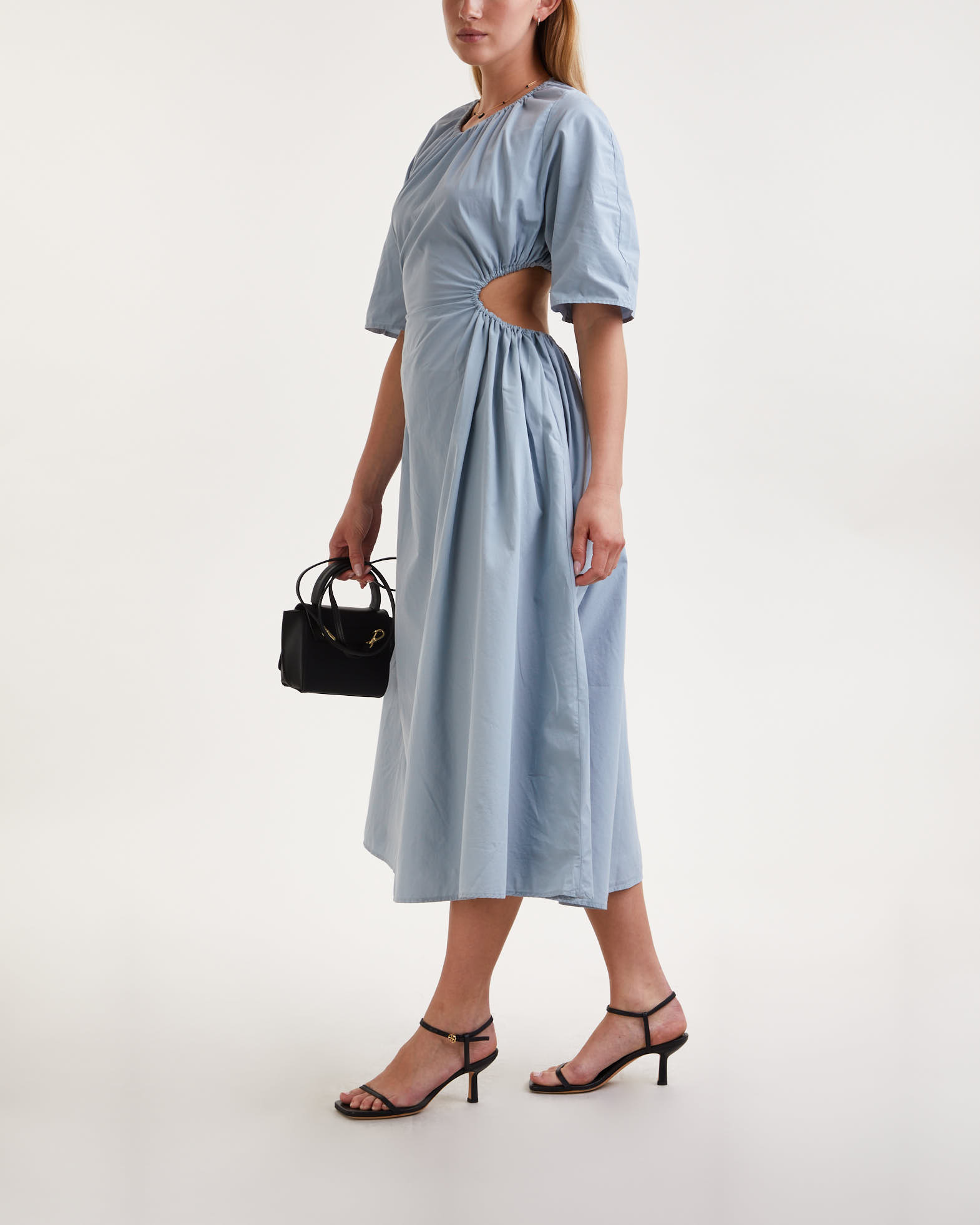 Stylein Klänning Jarma | WAKAKUU